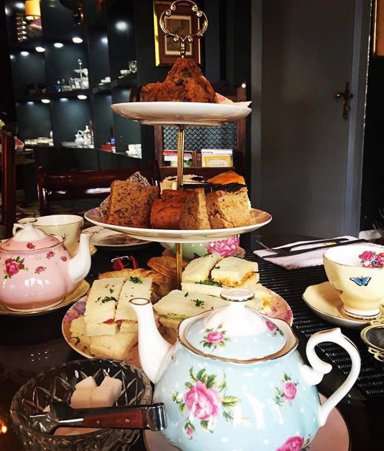 high tea villa royale – LUXPERIA